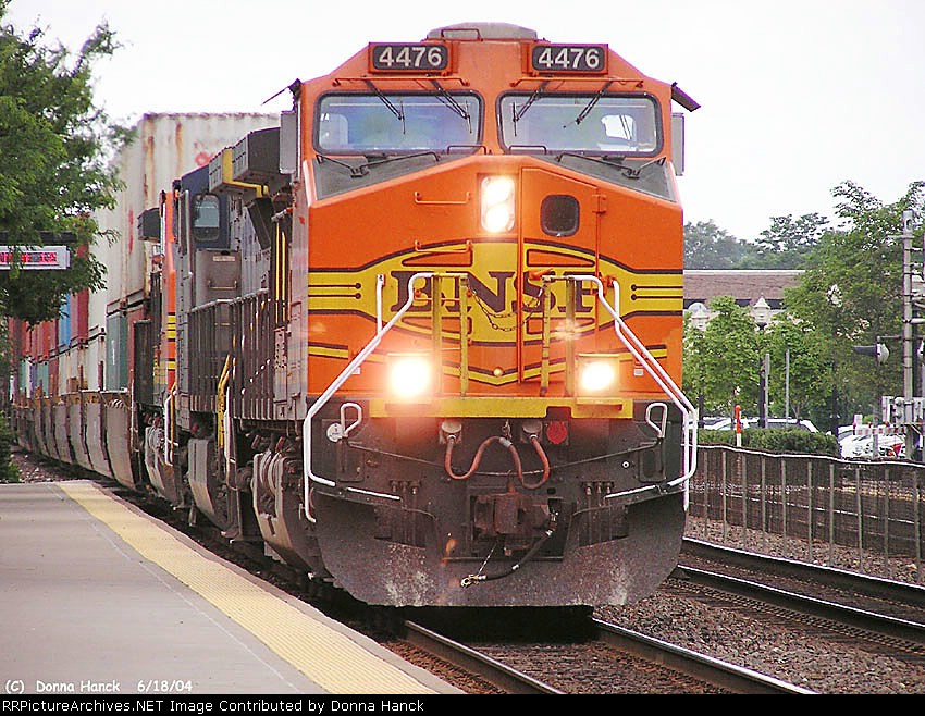 BNSF 4476